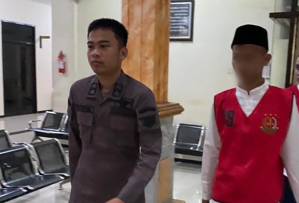 Cabuli Santri Sesama Jenis, Pengurus Pesantren Jombang Divonis 10 Tahun Penjara Denda Rp 1 ...